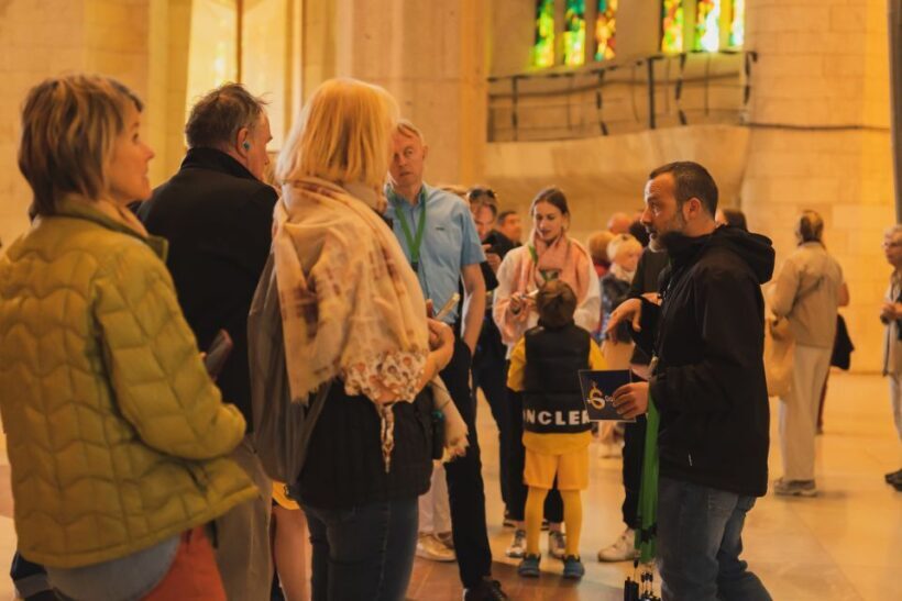 Barcelona: Sagrada Familia Skip-the-Line Guided Tour - Who Should Consider This Tour?