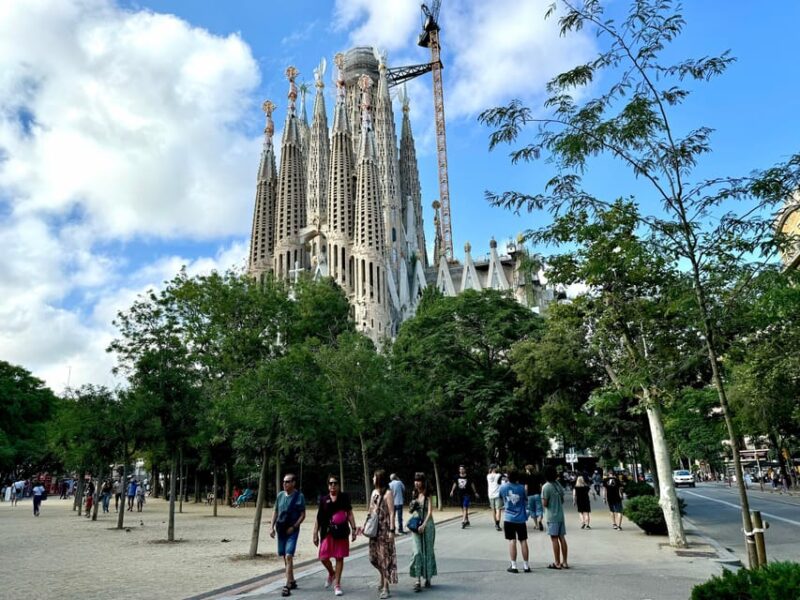Barcelona: Sagrada Familia Skip-the-Line Guided Tour - The Sum Up: Who Should Take This Tour?