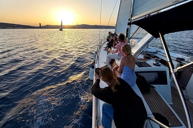 Barcelona Sailing Sunset Experience From Port Olimpic - Exploring the Barcelona Coastline
