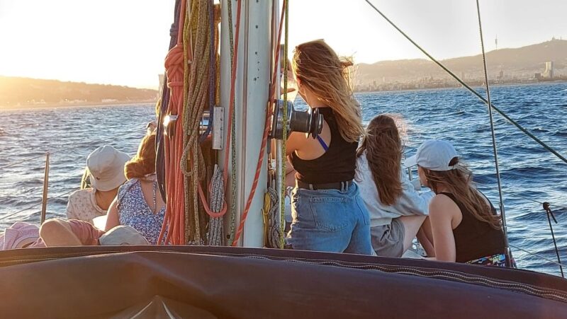 Barcelona Sailing Tour Drinks, snacks Swim & Stunning Views - Who Will Love This Tour?