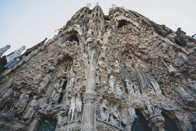 Barcelona: Sailing Trip, Sagrada Familia, and Casa Batlló - Authentic Feedback from Past Travelers