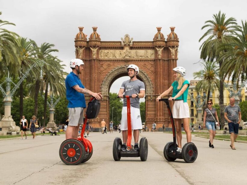 Barcelona: Sightseeing Park Ciutadella and Beach Segway Tour - A Closer Look at the Itinerary