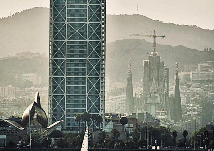 Barcelona Sightseeing Sailing - An In-Depth Look at What You Can Expect