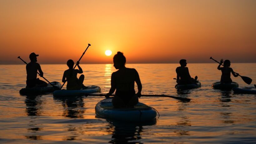 Barcelona: Sunrise Paddleboarding with Instructor and Photos - Key Points