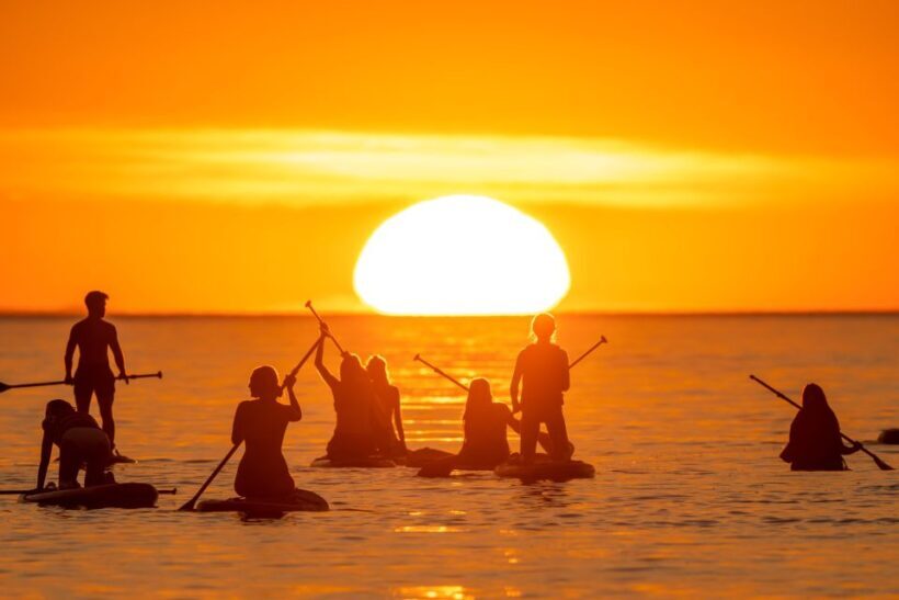 Barcelona: Sunrise Paddleboarding with Instructor and Photos - FAQ
