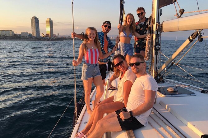 Barcelona Sunset Cruise With Open Bar of Cava - Meeting Information