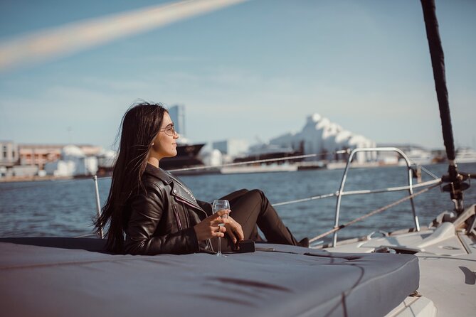 Barcelona Sunset Cruise With Open Bar of Cava - Positive Traveler Feedback