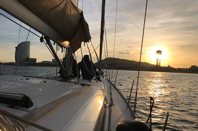 Barcelona Sunset Private Sailing With Light Snacks and Open Bar - Highlights From Guest Reviews