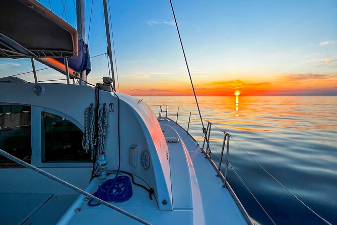 Barcelona Sunset Sailing with Wine and Tapas - FAQ