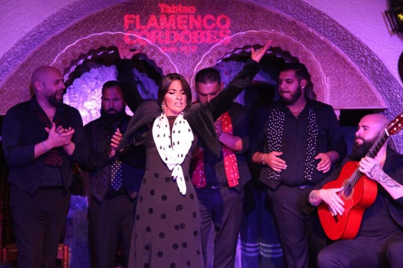 Barcelona: Tablao Flamenco Cordobes Show and Drink in Rambla - Authenticity and Quality: What the Reviews Say
