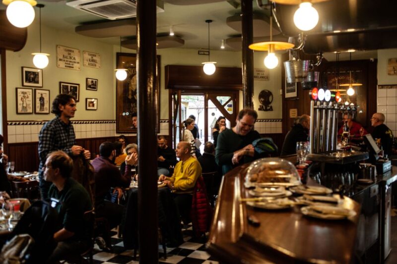 Barcelona: Tapas Food and Wine Tour in La Barceloneta - FAQ