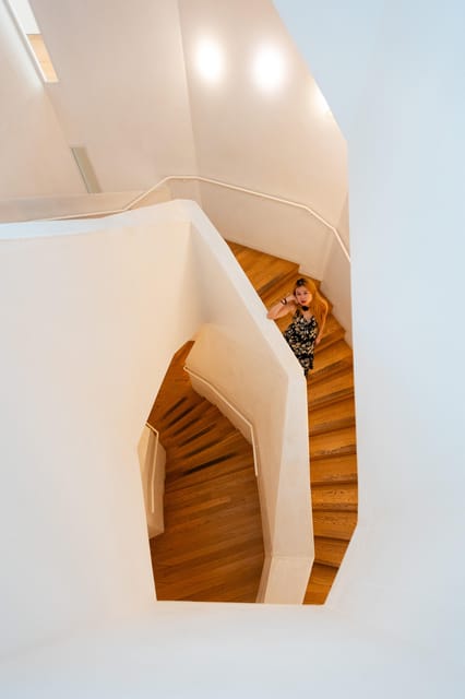 Barcelona: The 3 Gaudí Houses Tour - FAQ