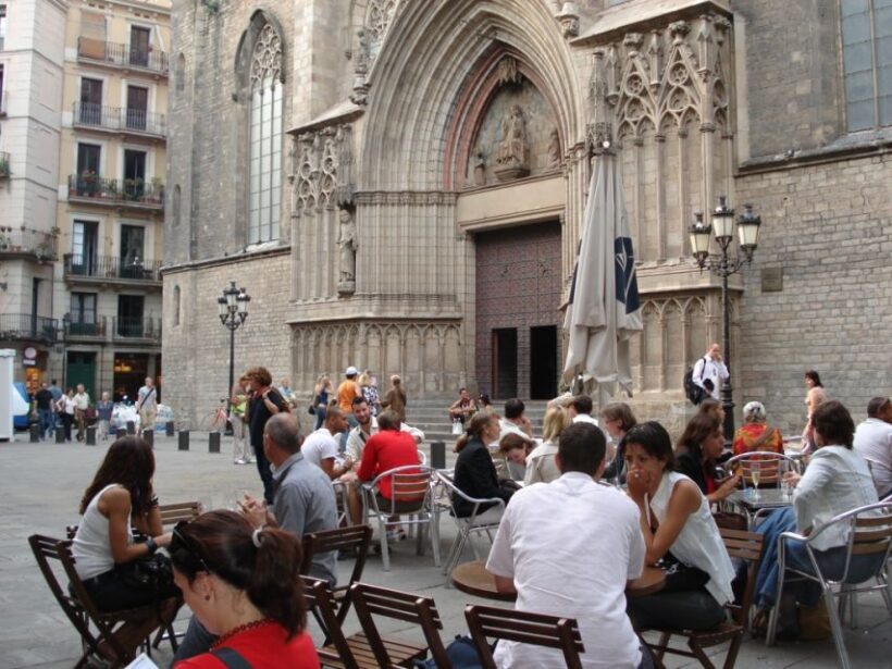 Barcelona: The Cathedral of the Sea Literary Walking Tour - Key Points