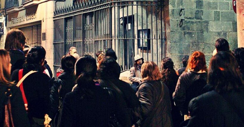 Barcelona: The Ghost Walking Tour - The Guides: Keepers of the Haunted Stories