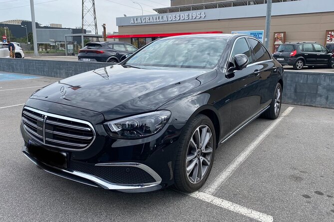 Barcelona Transfers Premium - Booking Process and Payment Options