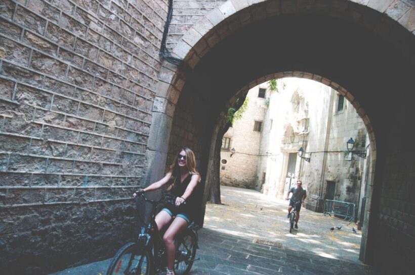 Barcelona: Undiscovered Secrets of Picasso on E-Bike - The Sum Up
