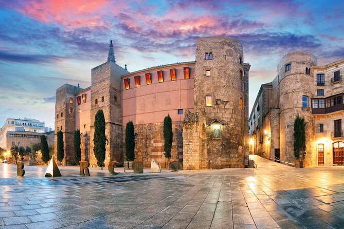 Barcelona Walk: Local Culture, Traditions, History & Architecture - Review and Feedback