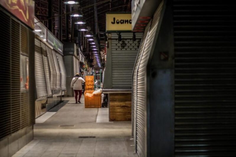 Barcelona: Walk On The Dark Side Private Ghost Tour - Key Points