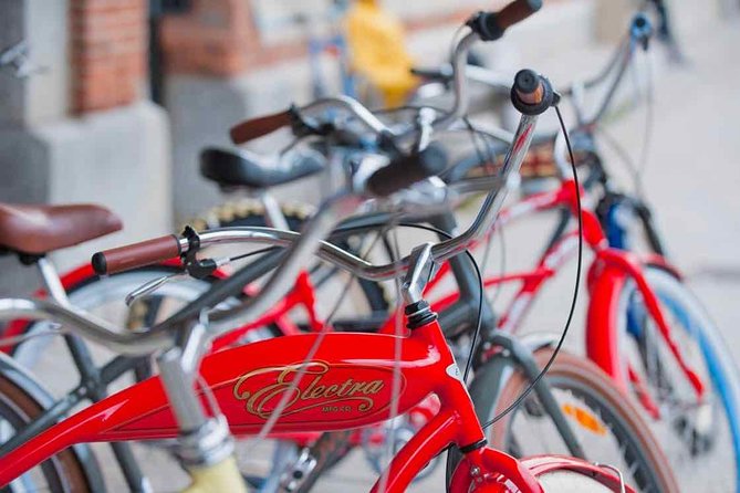 Barcelonas Original Bike Tour in English - Meeting Point and Logistics