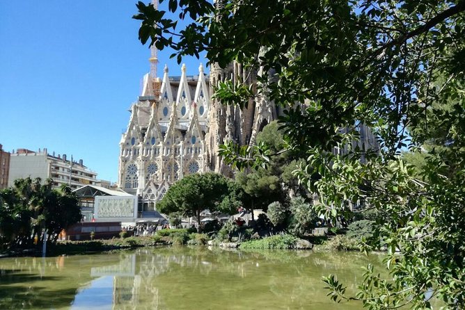 Barcelonas Soul: Sagrada Familia Tour - Final Thoughts: Is This Tour Right for You?