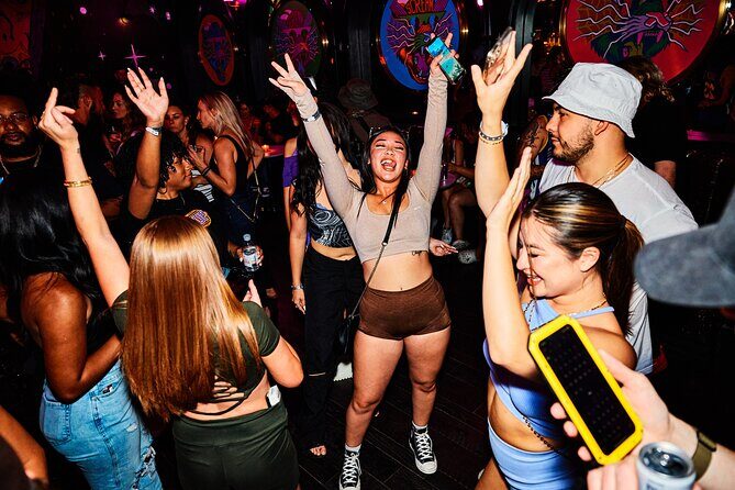 Barcrawl on Fremont Street Tour - Who Is This Tour Best For?
