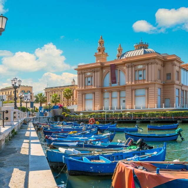 Bari: Guided Walking Tour with A Special Treat - Key Points