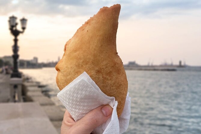 Bari Night Walking Tour with Authentic Tasting (Private Tour) - Detailed Look at the Itinerary