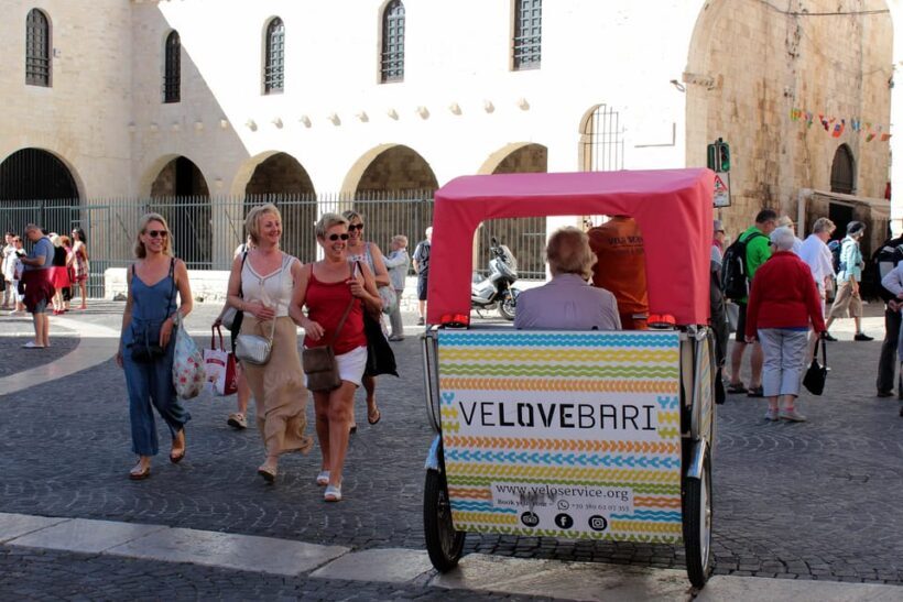 Bari: Old Town Guided Eco-Friendly Rickshaw Tour - Key Points