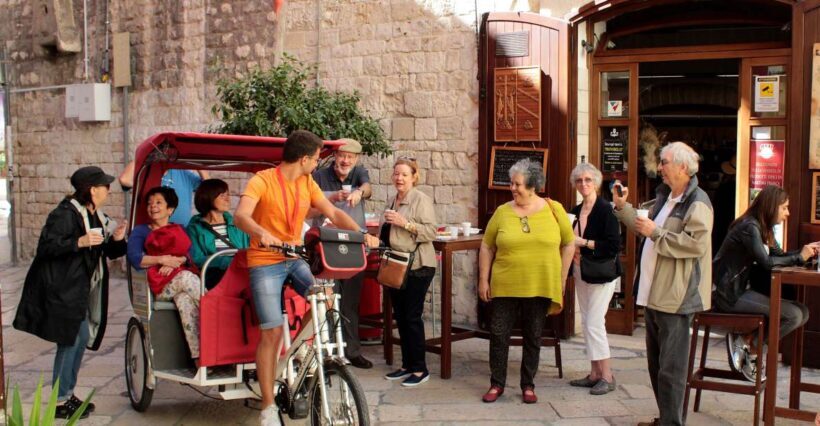 Bari: Rickshaw Street Food Tour - Exploring Bari’s Old Town on a Rickshaw