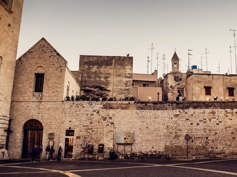 Bari: St. Nicholas Basilica and Crypt Guided Tour - Introduction: Why This Tour is a Good Choice