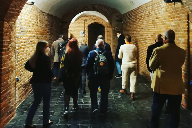 Barolo&Barbaresco Wine Tour With a Local Winemaker From Alba - Wine Tasting Experience