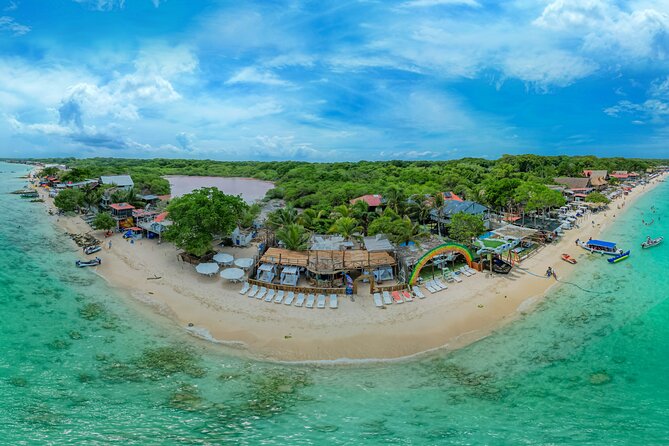 Baru and Playa Blanca Full Day - Lunch and Amenities