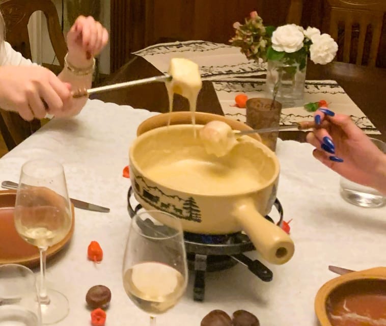 Basel: Cheese Fondue, Wine and Dessert Culinary Experience - Customer Reviews