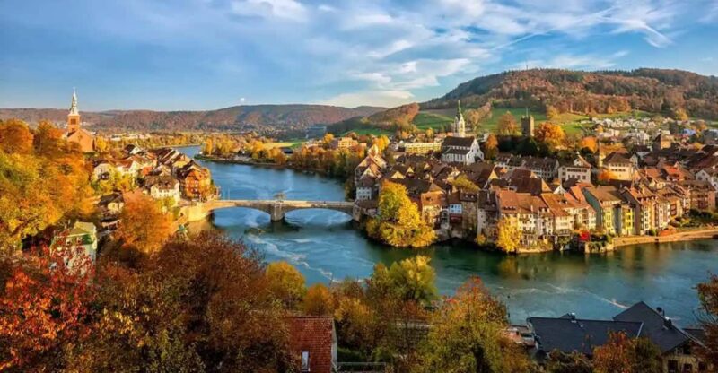 Basel Sightseeing Walking Tour - Admiring the Basel Minster