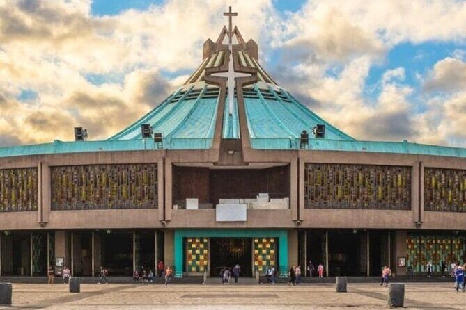 Basilica of Guadalupe Complete - A Complete Look at the Basilica of Guadalupe Tour: What Travelers Should Know