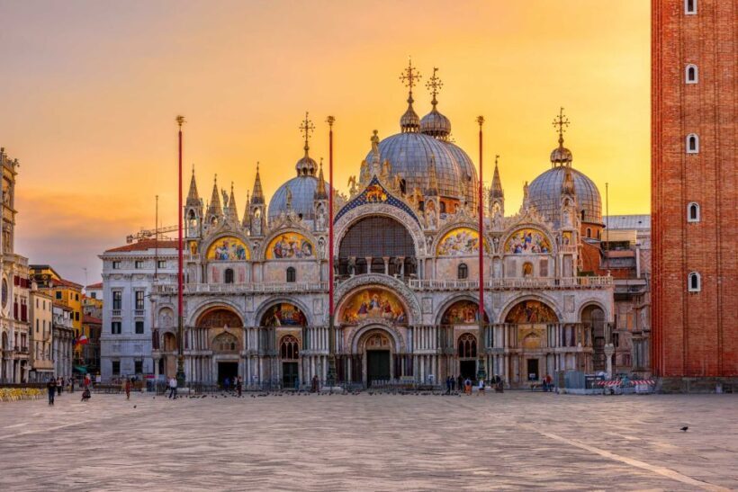 Basilica San Giorgio Maggiore Tour with Water Transport - Discovering Venice’s Landmarks and Hidden Corners
