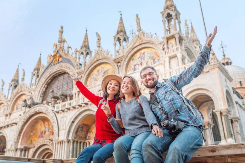 Basilica San Giorgio Maggiore Tour with Water Transport - The Tour Experience: What Works Well
