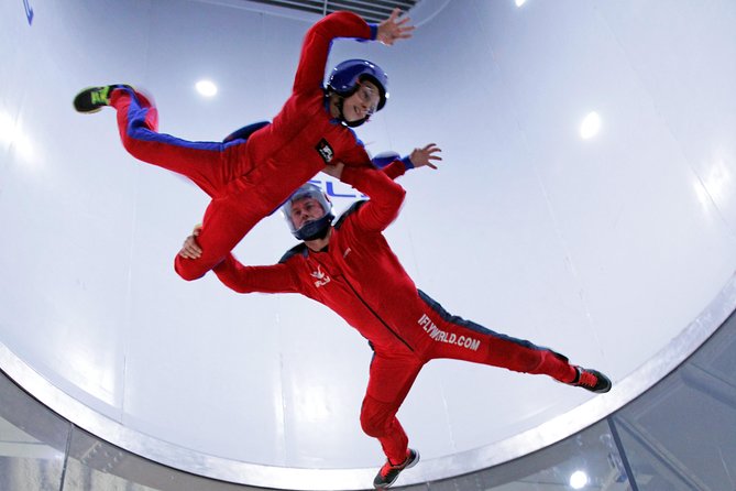 Basingstoke iFLY Indoor Skydiving Experience - 2 Flights & Certificate - Who Should Consider This Experience?