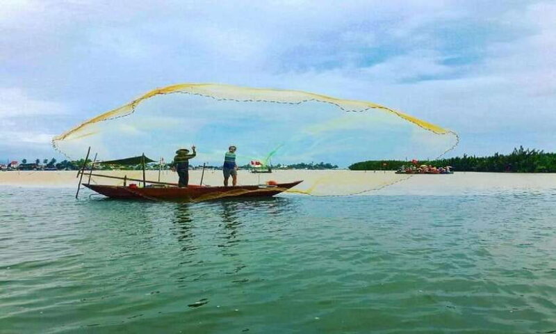 Basket Boat Tour from DaNang/Hoi An by Cafe Class & Lunch - An In-Depth Look at the Basket Boat Tour