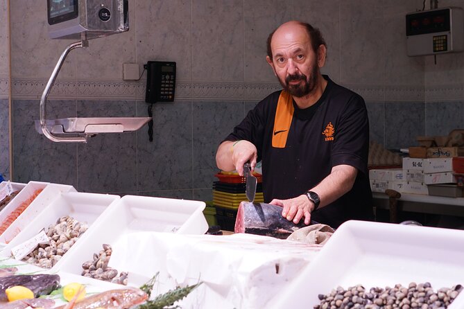 Basque Cooking Experience: Market Tour & Hands-On Class - Learning From a Culinary Expert
