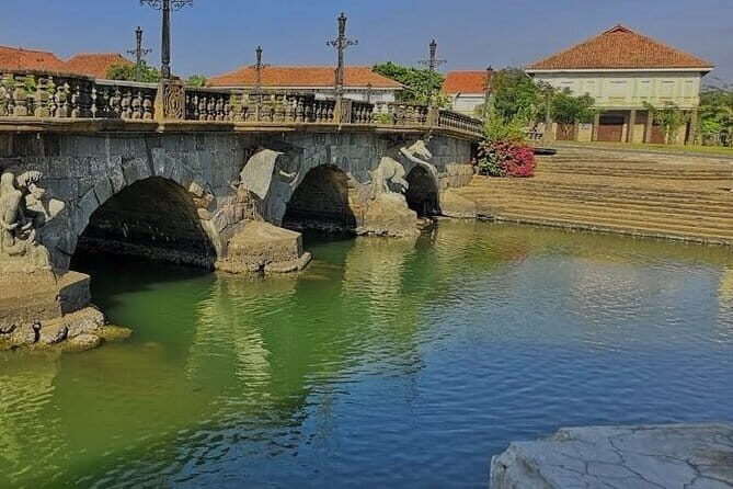 Bataan Tour in Las Casas Filipinas de Acuzar - Why This Tour Offers Good Value