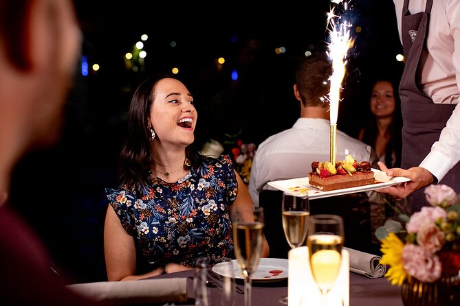 Bateaux Parisiens Seine River Gourmet Dinner & Sightseeing Cruise - Accessibility and Amenities