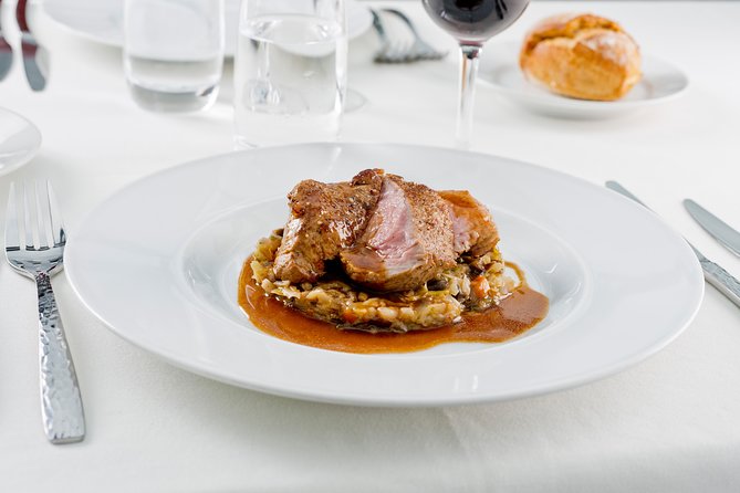 Bateaux Parisiens Seine River Gourmet Dinner & Sightseeing Cruise - Customer Feedback and Ratings