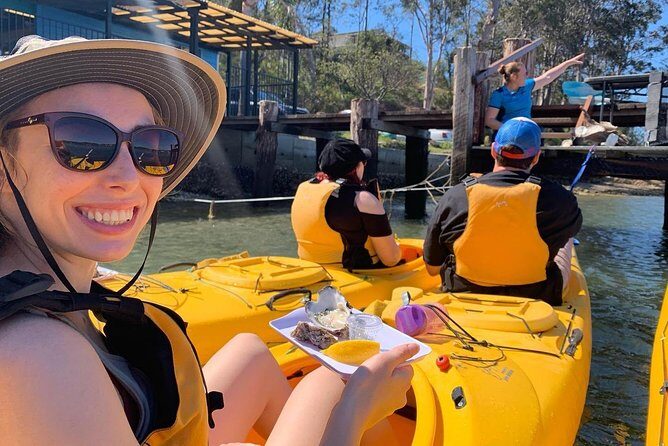 Batemans Bay Oyster Tasting Kayak Tour - What is the Batemans Bay Oyster Tasting Kayak Tour?