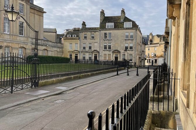 BATH: 2-Hour Bath Walking Tour of Bridgerton Filming Locations - Explore Bridgerton Filming Locations
