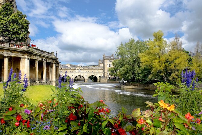Bath and Cotswold Village Private Car Tour from London - FAQ