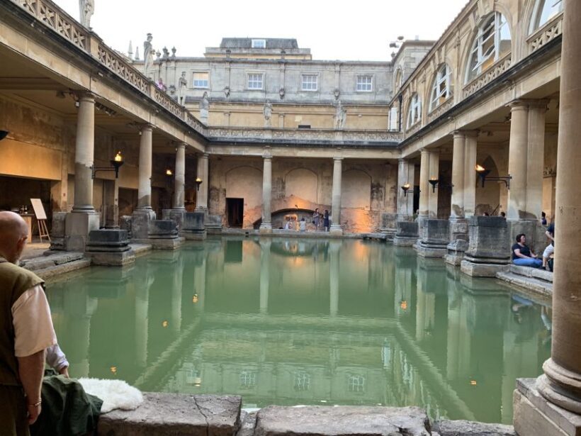 Bath: Guided City Walking Tour with Entry To The Roman Baths - Exploring Bath: An Authentic Guided Walking Tour of the City’s Key Sights