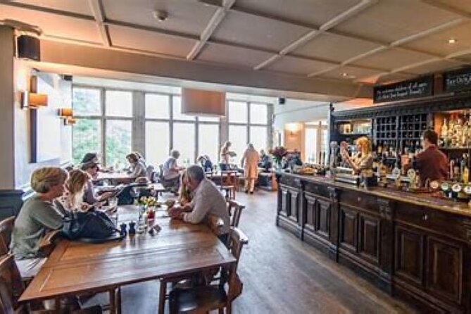 Bath: Guided Tour of Historic Sights & Pubs - Key Points