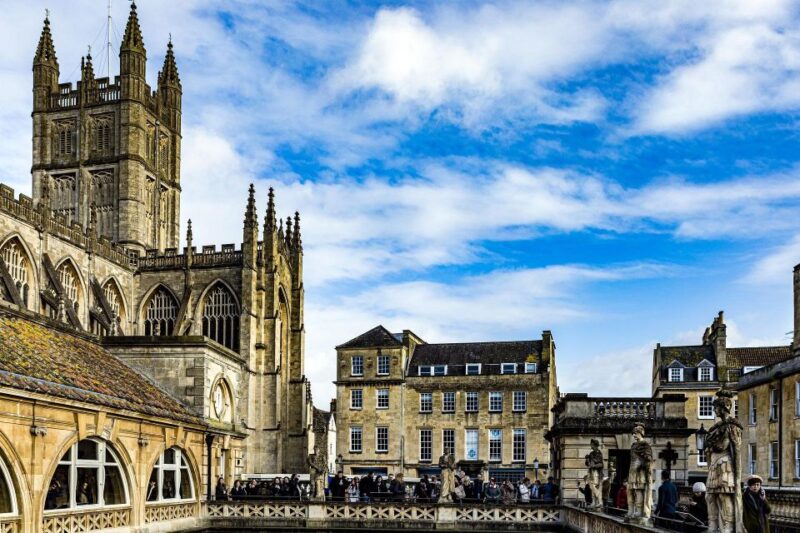 Bath Private Guided Walking Tour - Key Points
