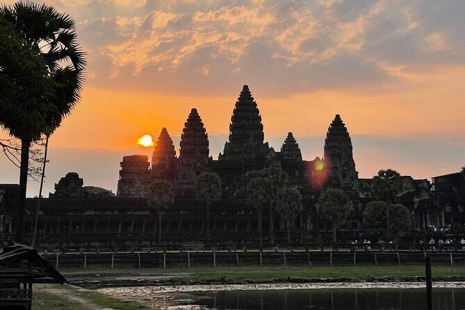 Battambang: Bamboo Train and Bat Cave from Siem Reap - A Long but Rewarding Day Trip